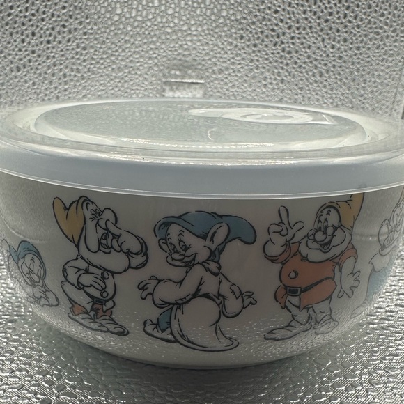 Disney | Kitchen | New Disney Snow White The Seven Dwarfs Ceramic ...